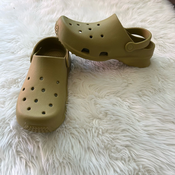 Simply Southern | Shoes | Simply Southern Mens Clog Shoes Green Slipon ...